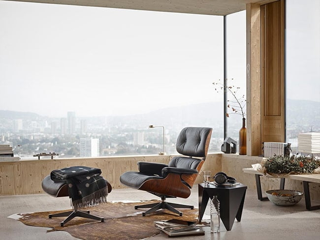 Lounge-chair-carousel-1 - Wiki.tn